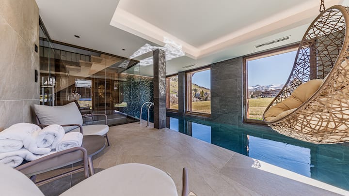 Luxury Chalet - Fireplace, Heated Pool & Sauna - France