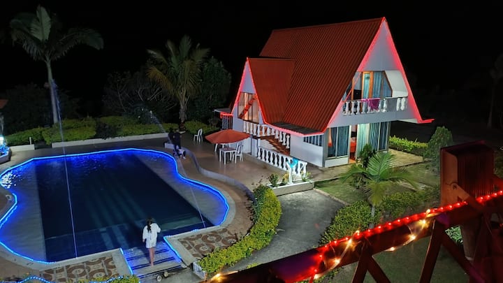 Cabaña En Las Alturas | Vista Espectacular+piscina - Chía