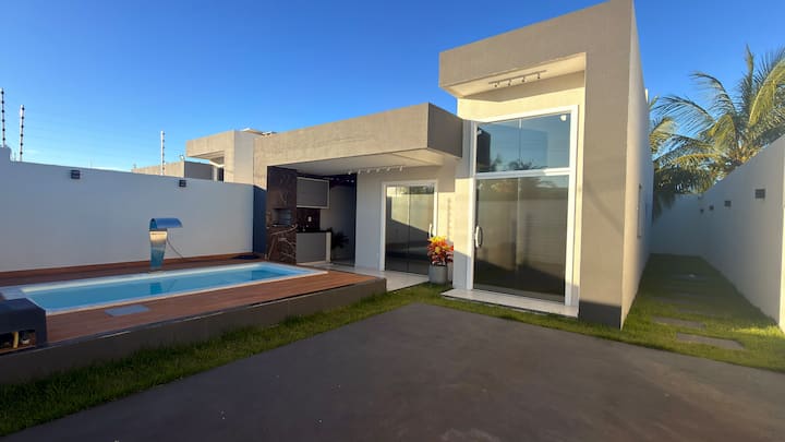 Casa Para Aluguel De Alto Padrão- Em Condomínio - Camaçari