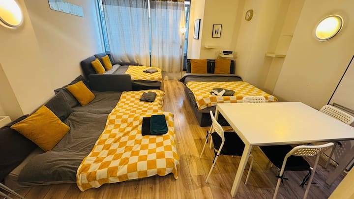 Studio Apartment, 8 People, 3 Min Walk To Stations - Liverpool Street Station London