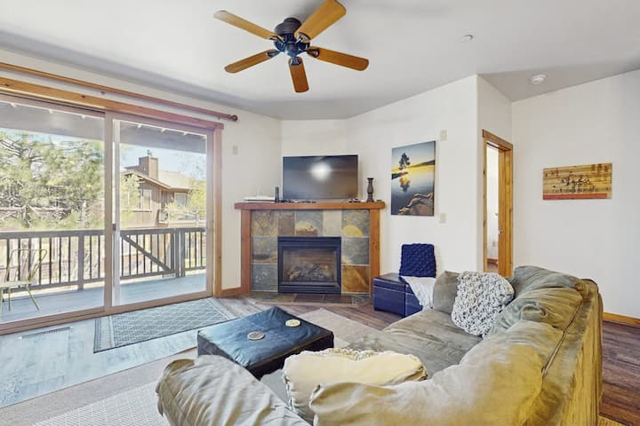 Beautiful 2br Mountainview 1st-floor | Deck - Truckee, CA
