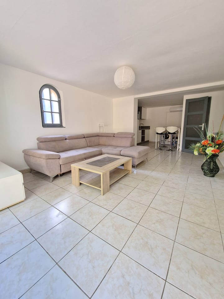 Le Cosy De L'île -La Tranquilité à 5km D'avignon - Villeneuve-lès-Avignon