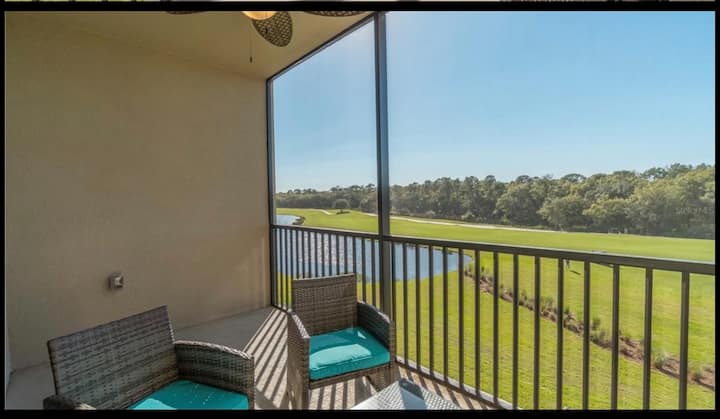 Bright And Relaxing Condo In Private Resort. - Lakewood Ranch