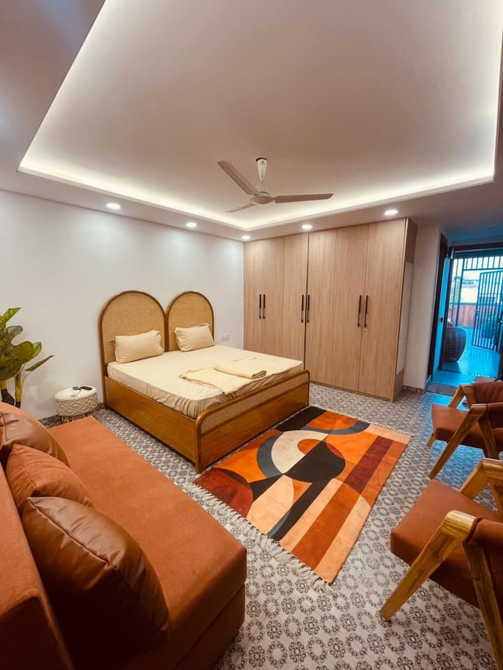 Zen Corner-
A Luxurious One Bhk With Lift. - Új-Delhi