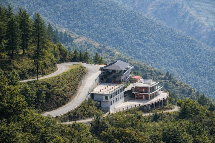 Homestay In Chakrata Family Suite-mountain Shadow - Chakrata