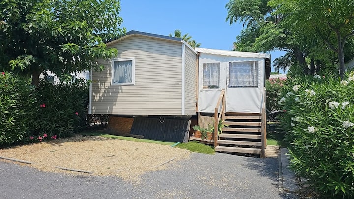 Mobil-homes 6 à 8 Personnes - Béziers