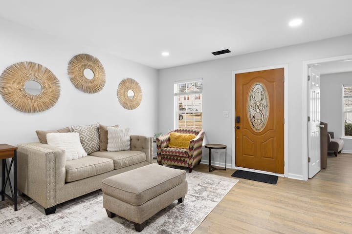 Corporate 3b Home W Hot Tub - Bank of America Stadium Charlotte