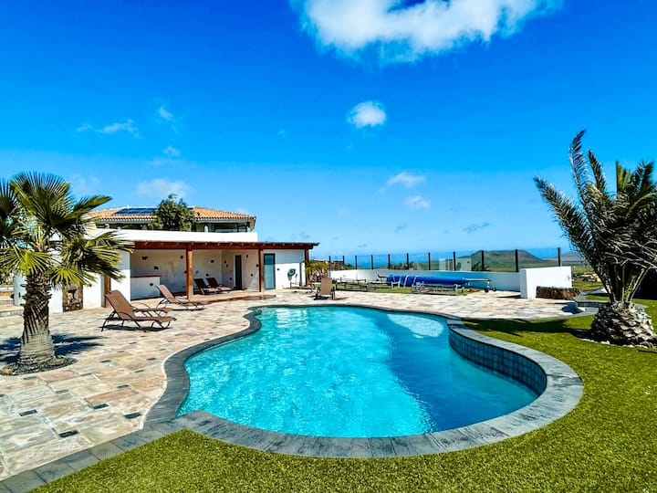 Villa D’exception Avec Piscine Vue Volcans & Océan - Fuerteventura