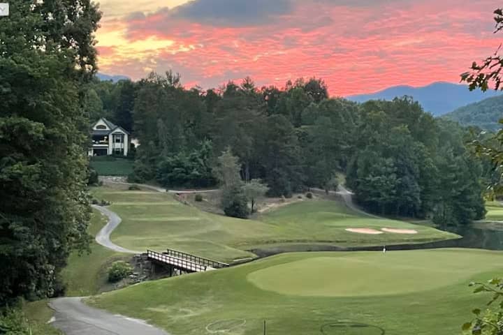 Haus Marion - Lake Lure, NC