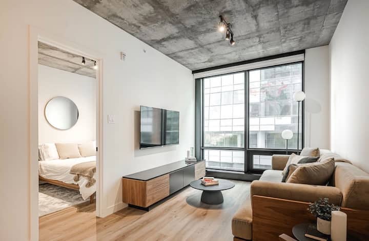 Central Condo Downtown Montreal - Montreal