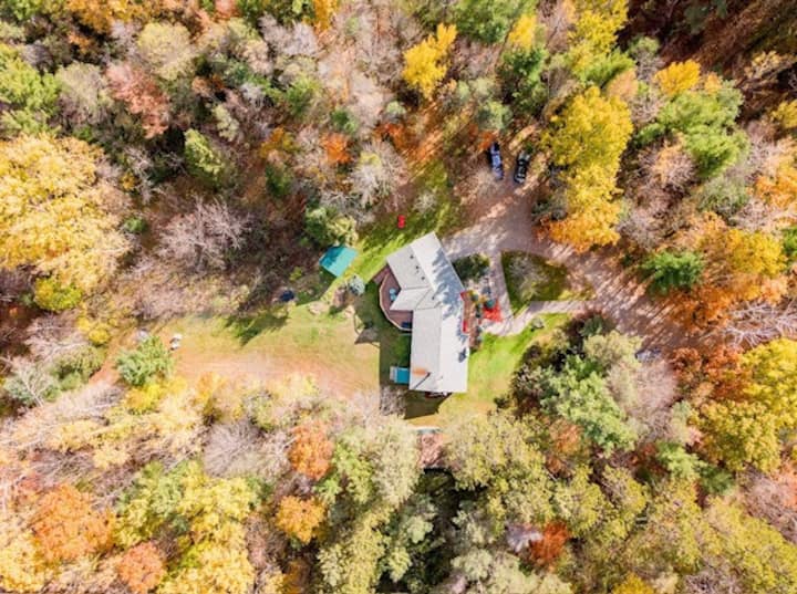 Private 60-acre Forest Retreat Near Toronto - Uxbridge, ON, Canada