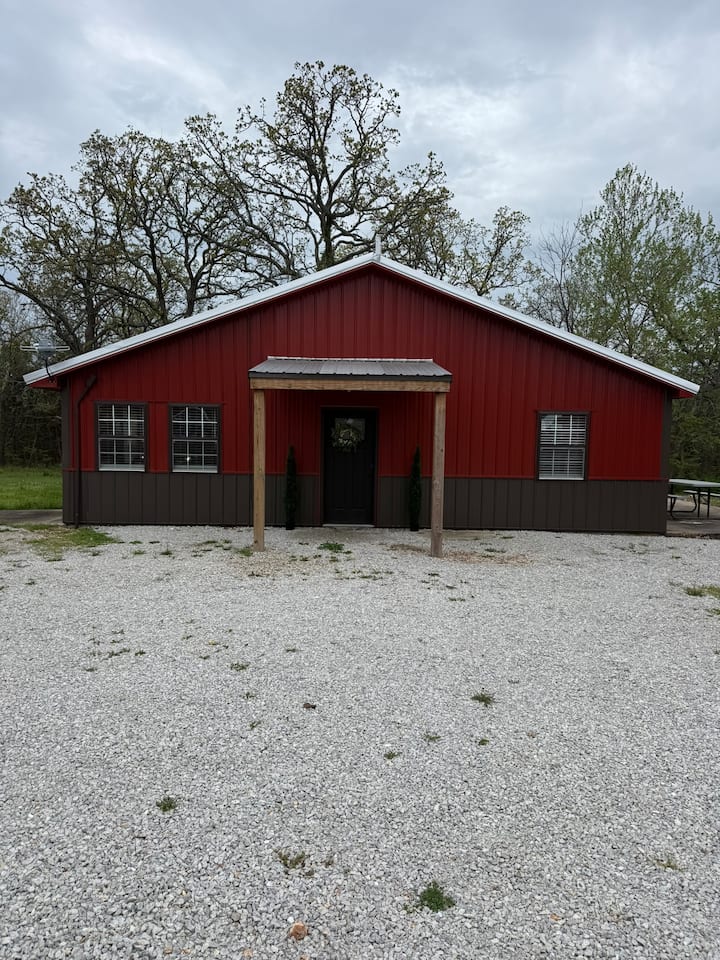 Rustic Pine Cabin At Driftwood Resort - Pomme de Terre State Park, Pittsburg