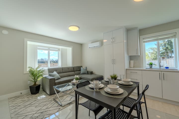 New Cozy Guest House - サレー