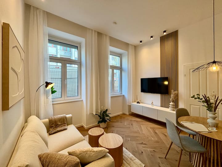 Heritage Living • Viennese Classicism Redefined - Vienna
