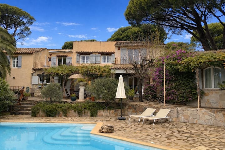 Maison Provençale Village Plan De La Tour - French Riviera