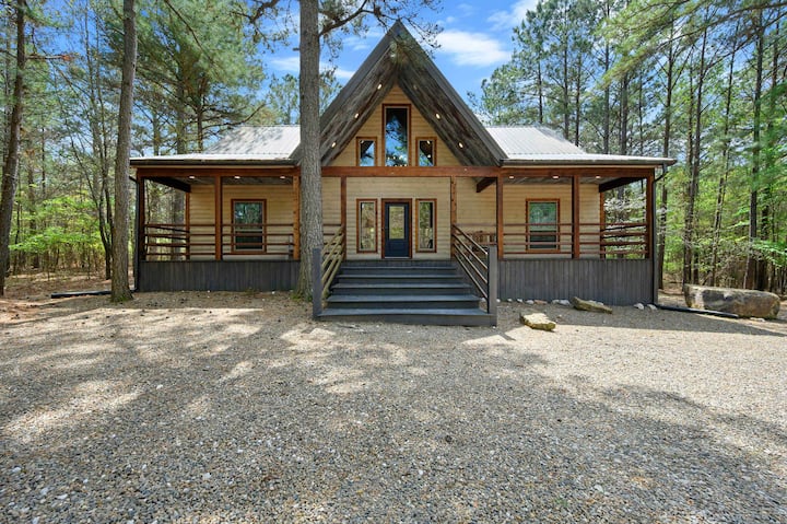 Drift Inn, Amazing Back Yard Privacy! Hot Tub - Broken Bow, OK
