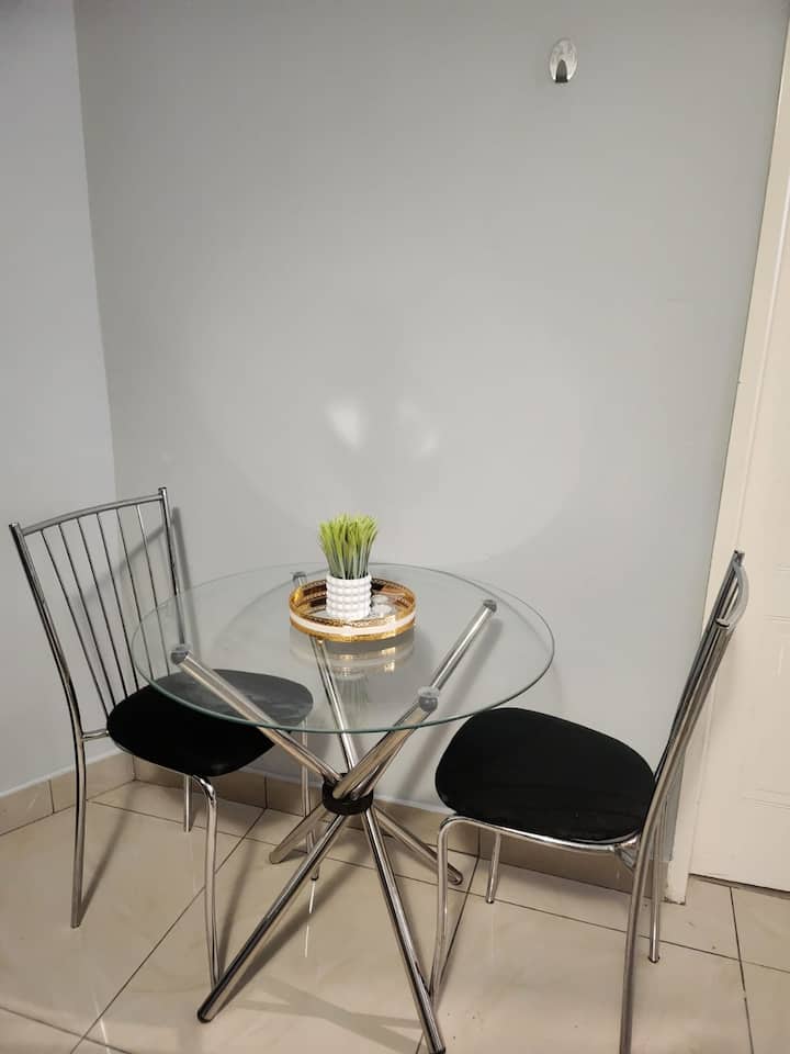 The Malva Luxe 1 - Modern Stay Near Or Tambo - Kempton Park