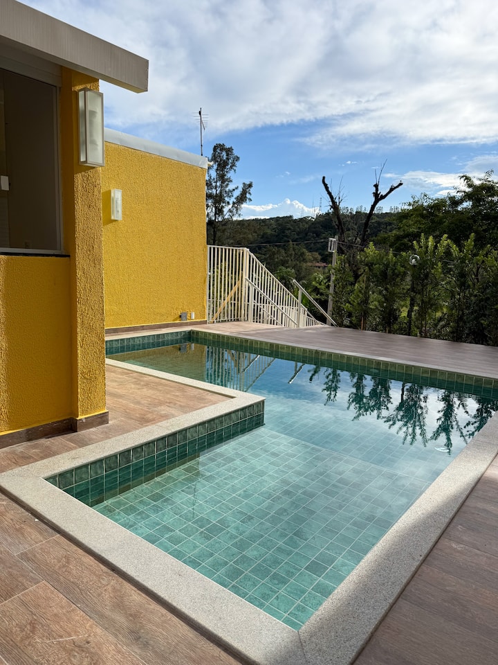 Suite 2 Térreo/ Piscina/ Ar Cond/ 12min De S.negra - Amparo