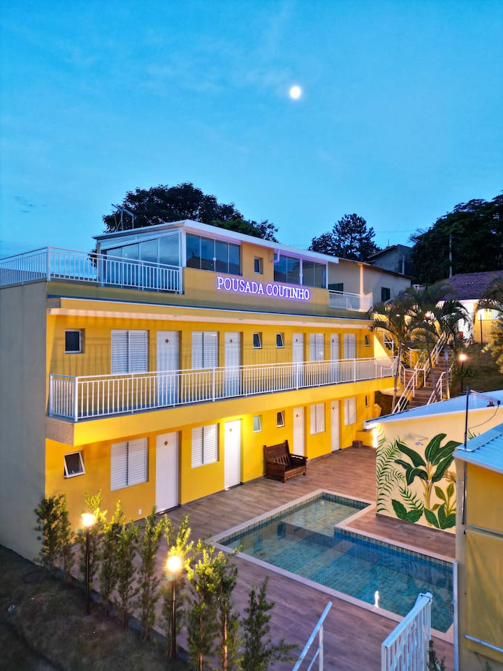 Suite 5 / 1ºandar/piscina/ar Cond/12min De S.negra - Amparo