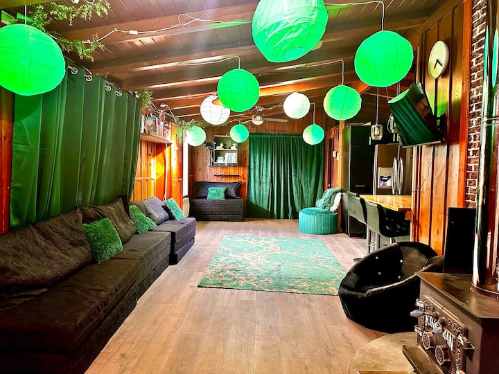 13lacksheep : Mini-chalet - Mirabel