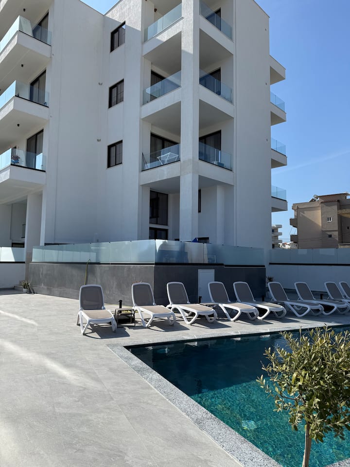 Panorama Pool Duplex-2-ksamil - Ksamil