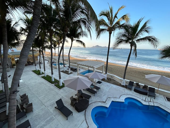 Increible Departamento A Pie De Playa - Manzanillo