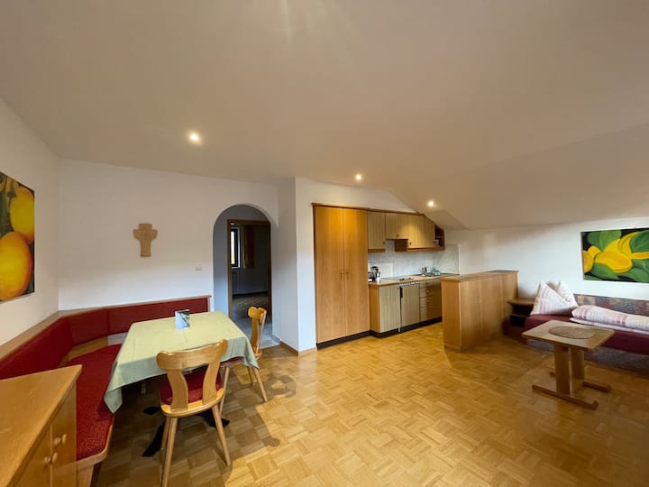 Apartment Sonnenburger With Biological Farm- No. 4 - Partschins
