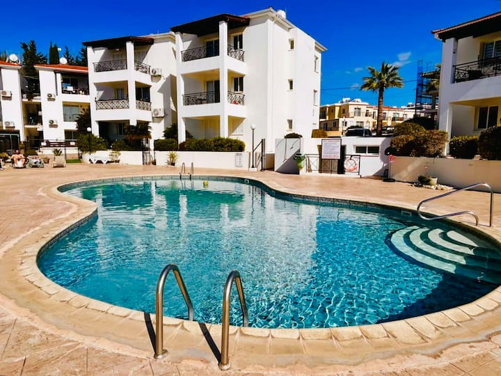 2 Bedroom 2 Bathroom Apartment In Universal - Paphos