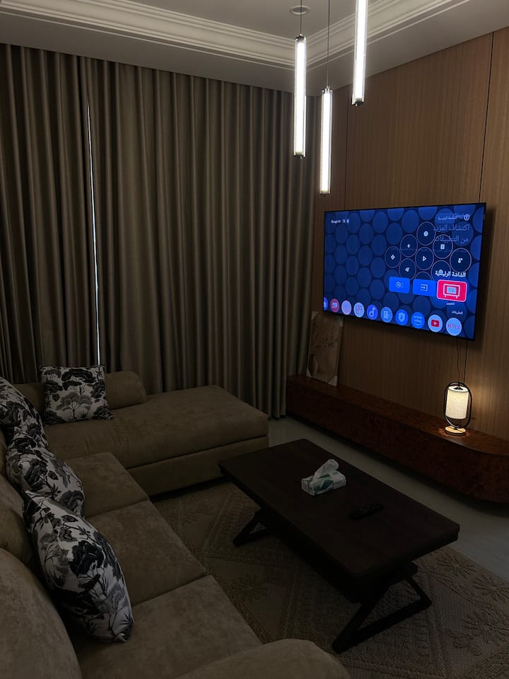 المنزل الذكي لطمأنينة وراحة البال ،
18 - Dammam