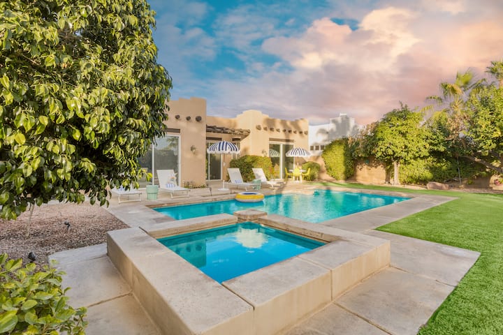 Vibrant Indio Retreat • Private Pool + Hot Tub - Bermuda Dunes, CA