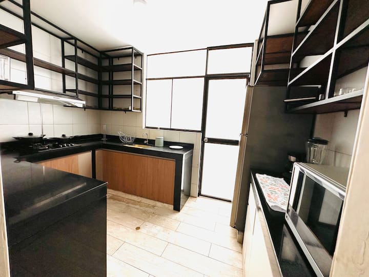 Mini Casa ÉBano Living / Loft Privado Y Acogedor - Piura