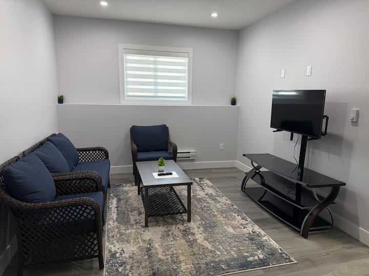 Cozy Stay, Comfortable, Peaceful, Clean House - Saskatoon
