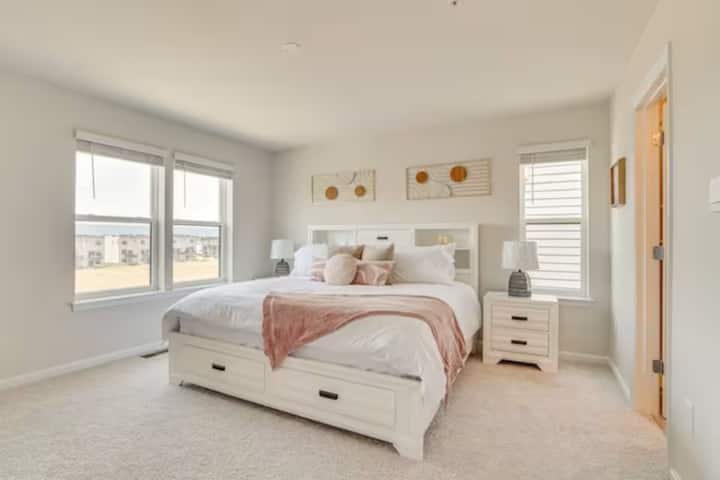 Peaceful Private Home-1 Mile To Historic Frederick - Frederick, MD