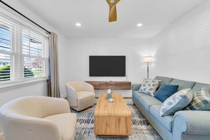 3 Blocks To Beach | Linens & Towels | Free Parking - Bradley Beach, NJ