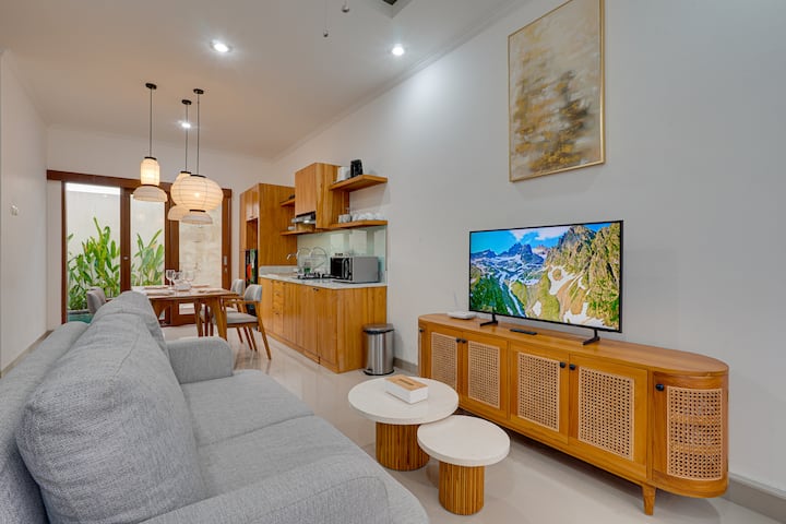 Great Value 3br Villa Palm Haven 11 In Seminyak - Sanur