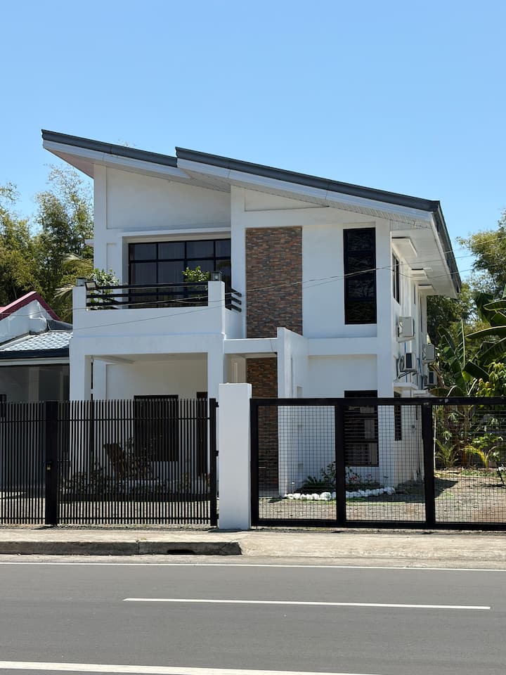 “Modern Elegance Combined With Native Theme” - 聖何塞