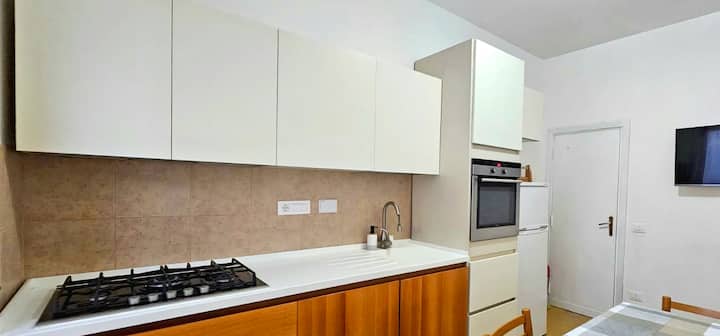 Central Comfort Steps From The Beach – Sperlonga - Sperlonga