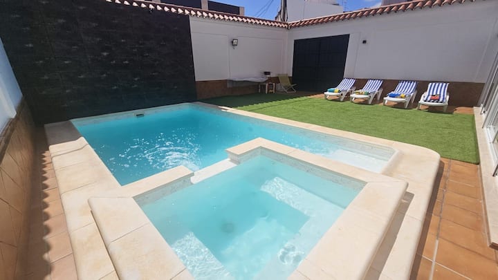 Villam Rodericus Nicolaus - Osuna