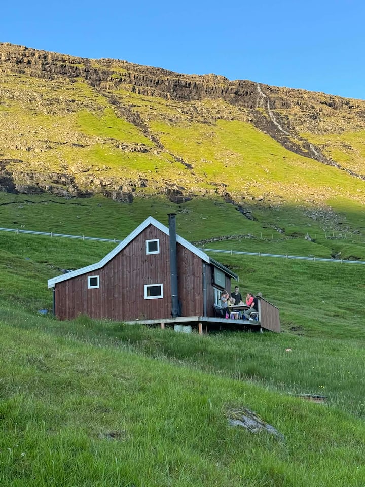 Cozy Hut In The Nature - Îles Féroé