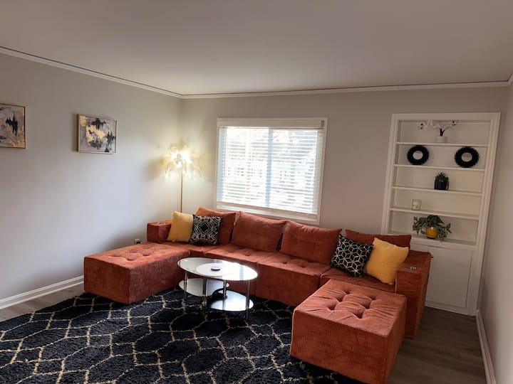 Serene Burien Retreat| 2br Near Seatac & Downtown - Burien, WA