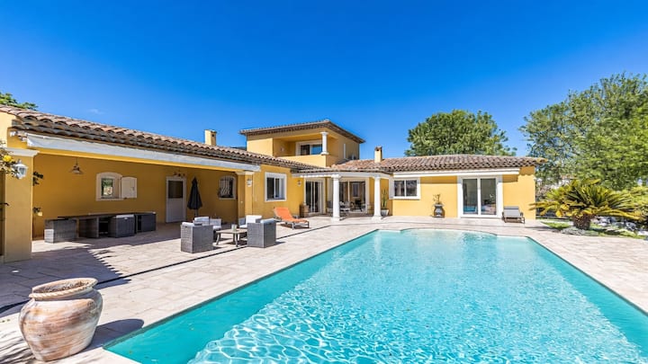 Villa Provençale Avec Piscine à Vence - Vence
