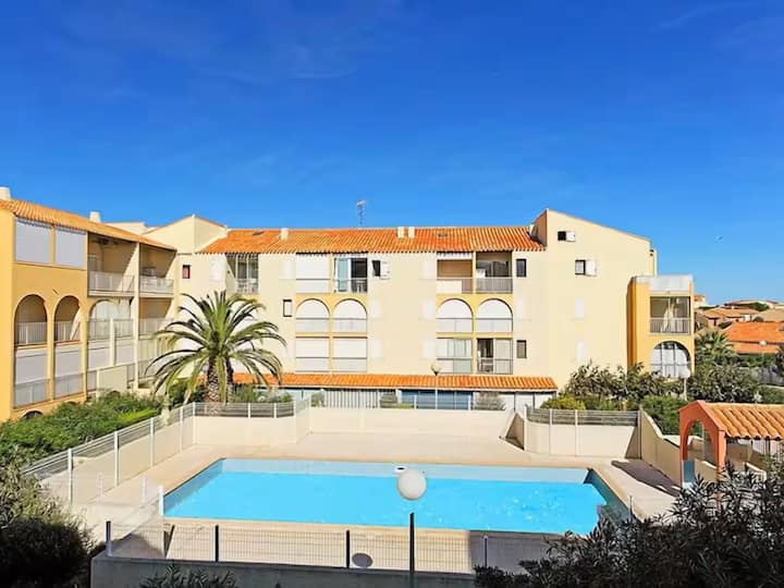 T2 5 Pers, Piscine, Balcon, Parking, Plage à Pied - Narbonne