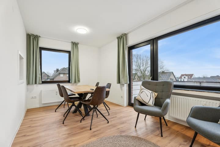 Traumhafte Ferienwohnung Mit Balkon Und Parkplatz - Kranenburg