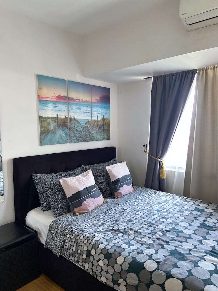 Enjoy The Breathtaking View Of A Cozyhome@21stflr! - Manila