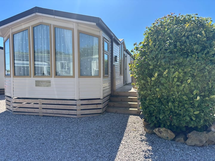 Karen's Lodge - Morecambe