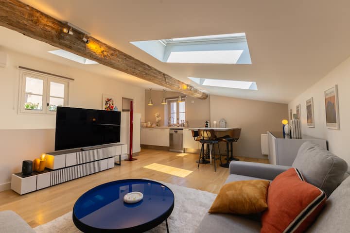 Duplex De Charme 2 Chambres Avec Clim & Parking - Burdeos