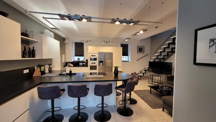 Apartment Am Main | Garten & Terrasse - Frankfurt