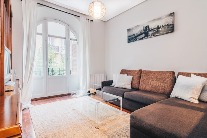 Apple - San Sebastián