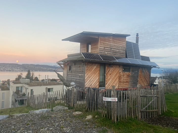 Tinyhouse: Atemberaubend Und Teilautark - Erlenbach