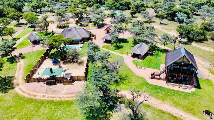 African Wild Skies.
Exclusive Private Bushlodge - Vaalwater